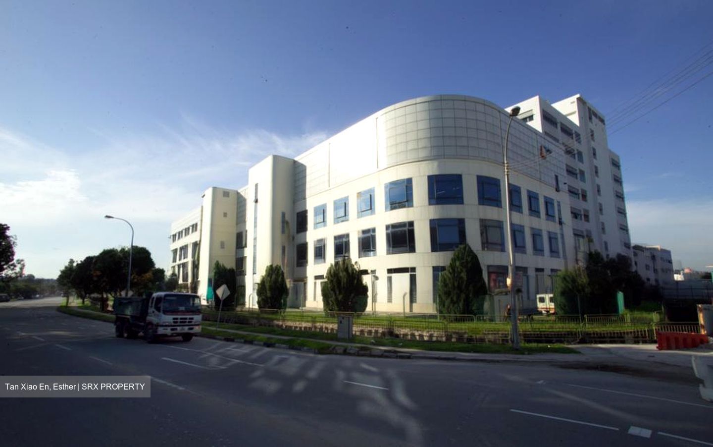 Ubi Road 4 (D14), Factory - For Rent #107009571
