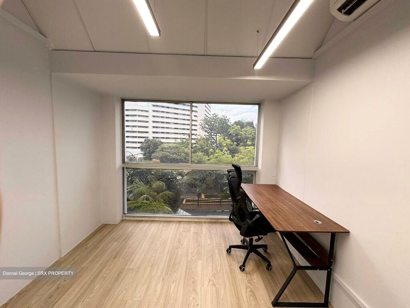 Jurong Gateway Road (D22), Office - For Rent #107247281