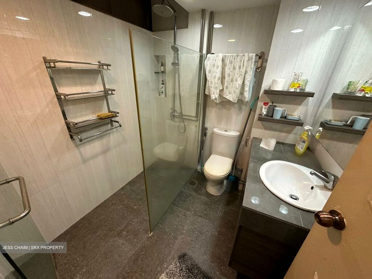 Chelsea Village (D5), Terrace - For Rent #108263461