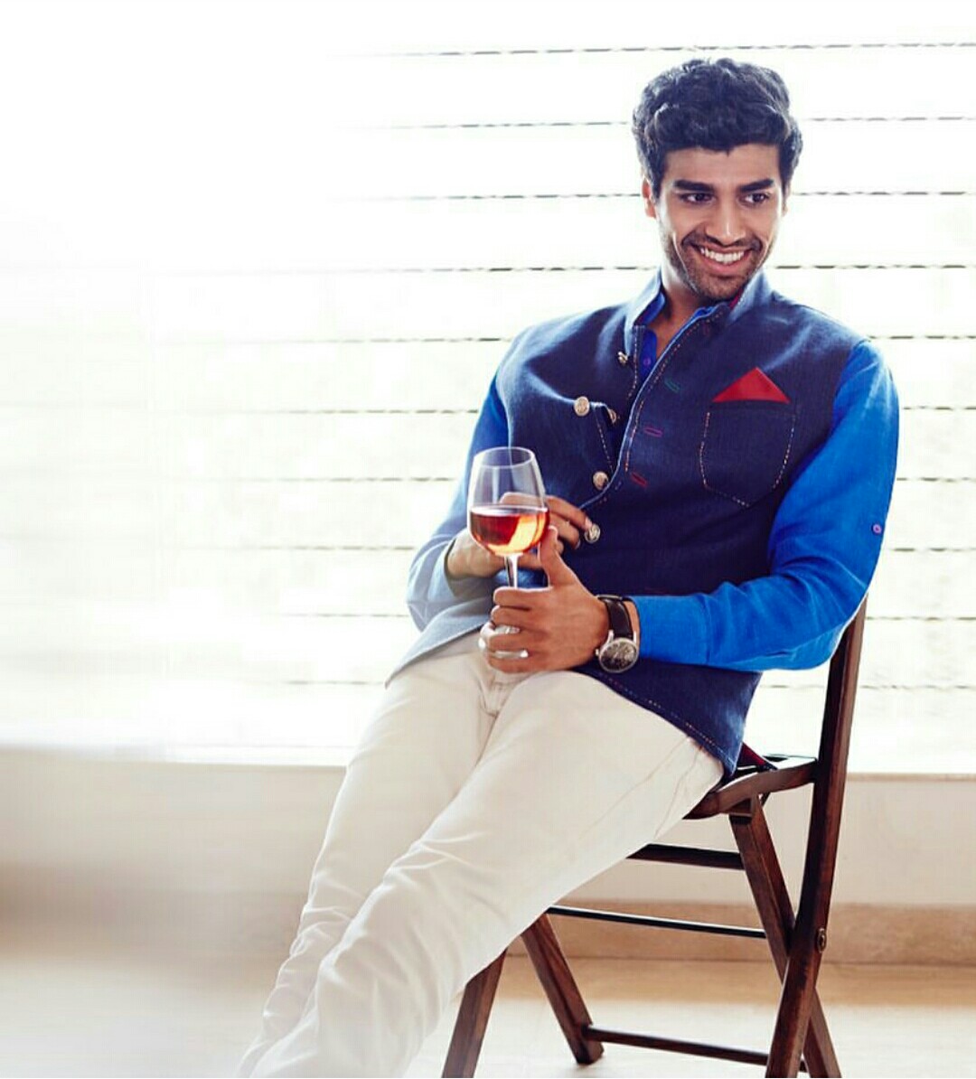 Rohan Khurana, a determined and passionate actor, wants to be the best.