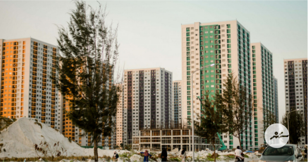 SunOnline: Miadhuge dhevana maaraamaaree, hiyaa flat eggai meehaku ...