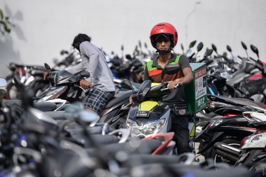Mayor Muizzu Changing Number Plates To Fit Regulations A Burden For The People SunOnline 