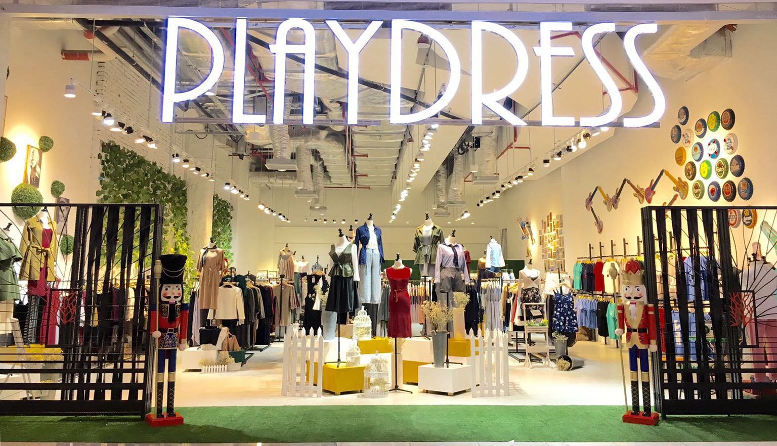 Upgrade your wardrobe with Playdress - Suntec City