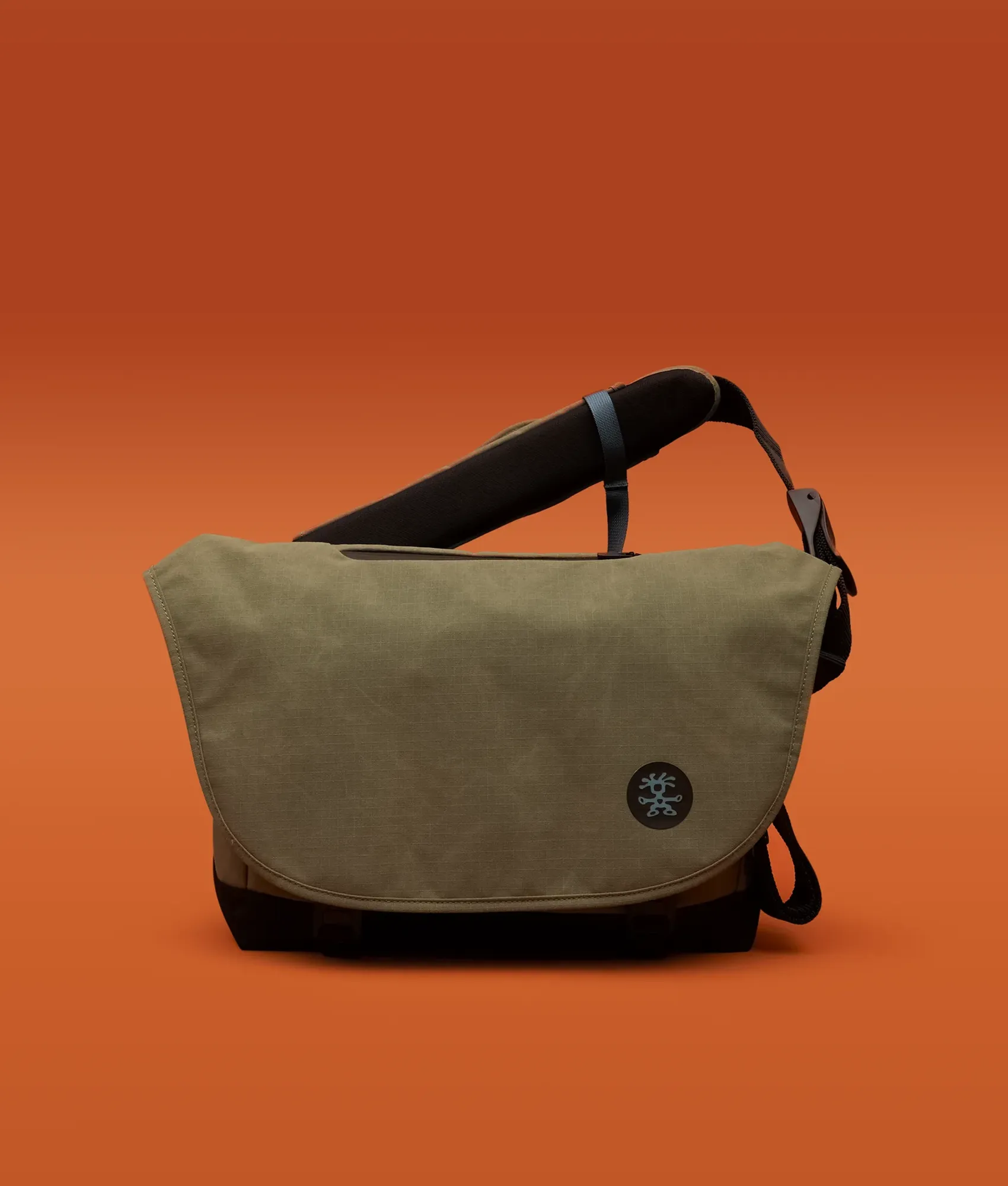Crumpler | theCOMMONS