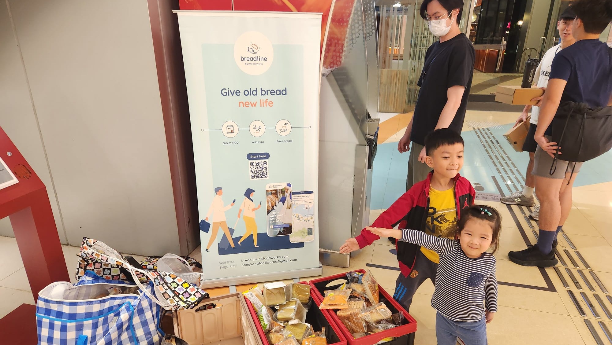 Volunteer: 星期一收麵包 Monday Bread Runner at Breadline (HK FoodWorks ...