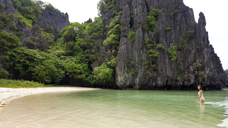 The 12 Most Beautiful Unspoiled Islands of El Nido | Travelog Moments