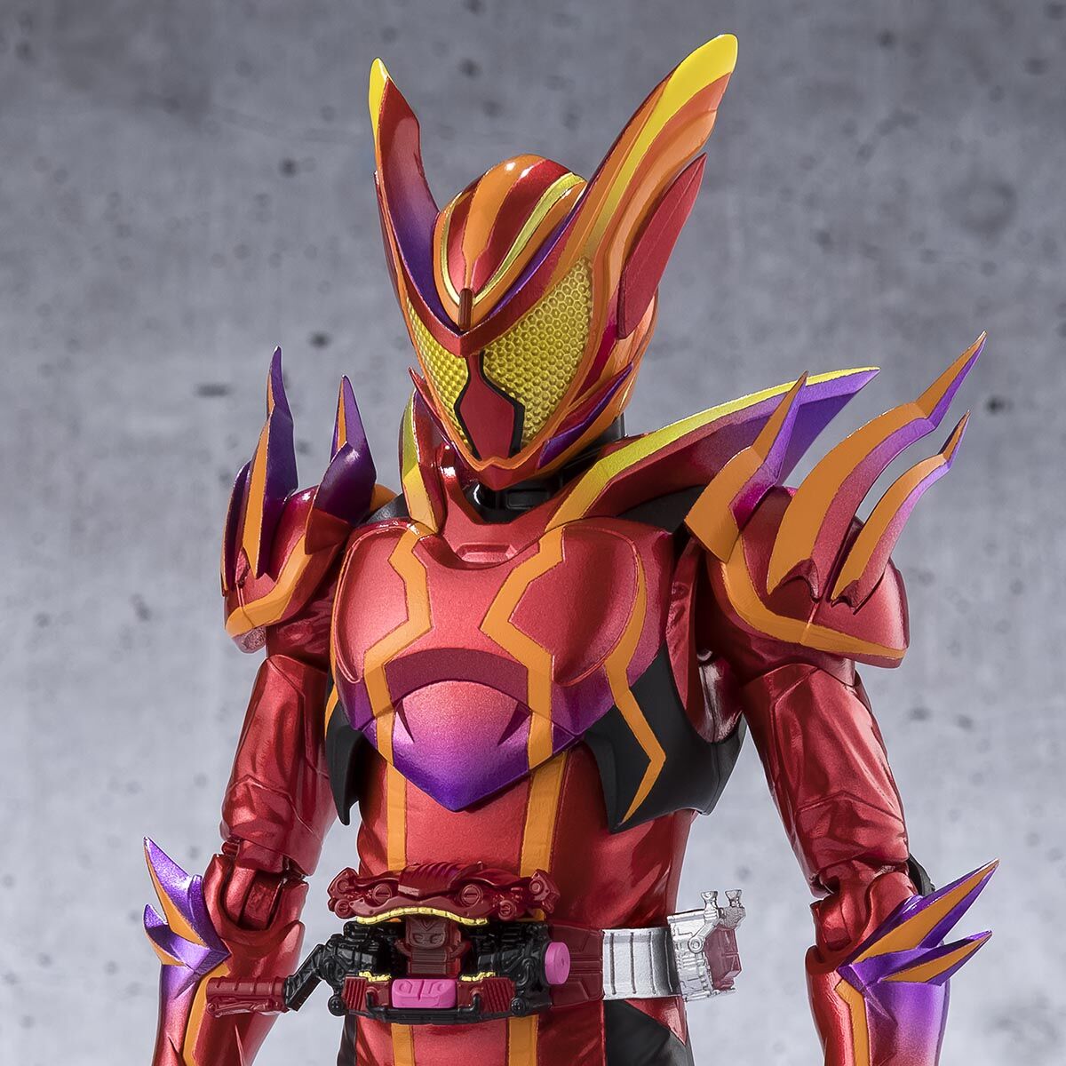 Bandai S.H.Figuarts SHF 幪面超人GAVV 驚異軟糖形態Amazing Gummy Form (幪面超人GAVV ...