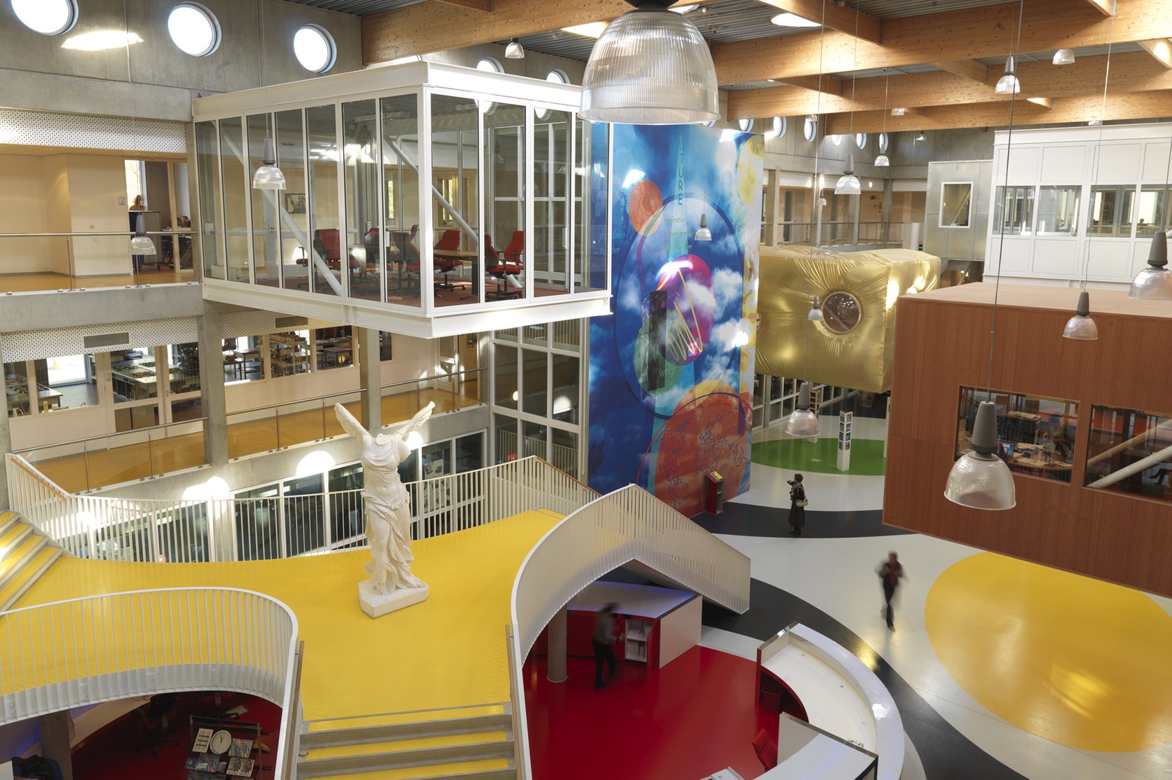 A Typical Day at Agora