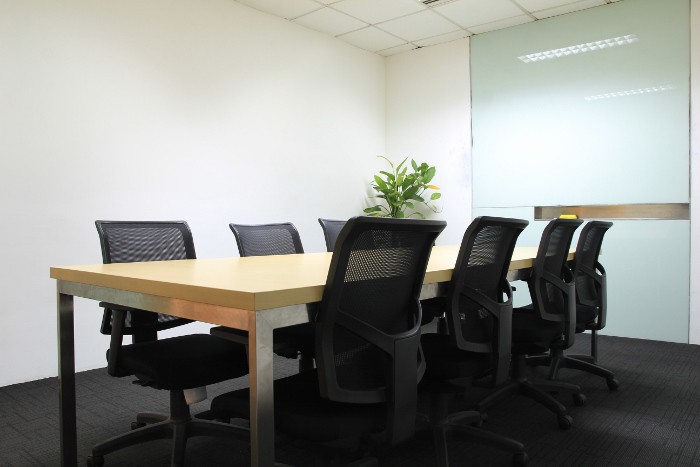 Sewa Ruang Meeting Room 1, Lt.27 di Menara Mulia | XWORK