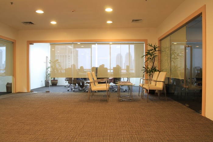 Sewa Ruang Meeting Room 2, Lt.27 di Menara Mulia | XWORK