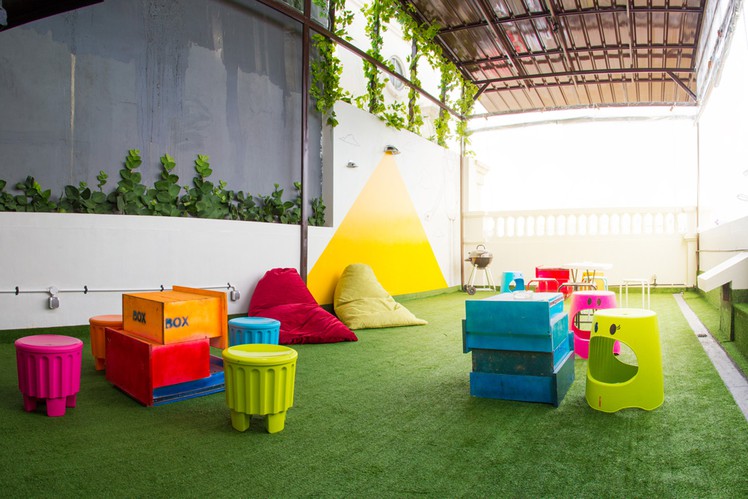 Sewa Ruang Acara Outdoor Space di Tendean Square | XWORK
