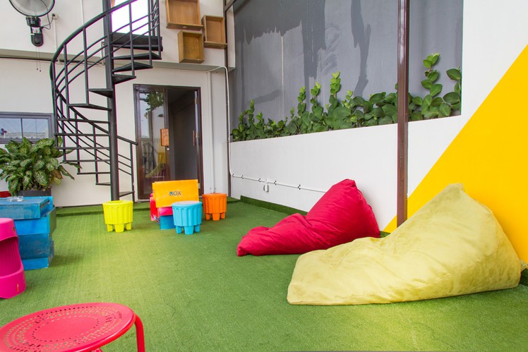 Sewa Ruang Acara Outdoor Space di Tendean Square | XWORK