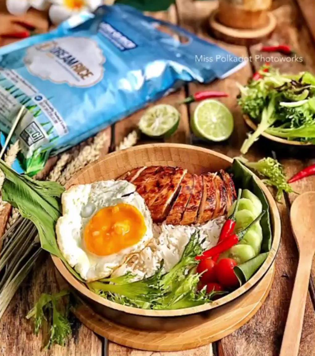 Rice With Grilled Lemongrass Chicken Yoripe