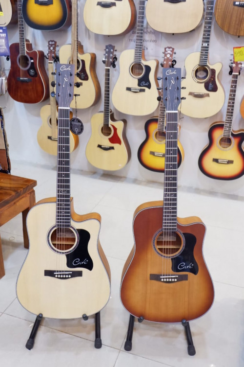 New Music Instruments for Sale in Xaysetha Vientiane Capital ID 64741