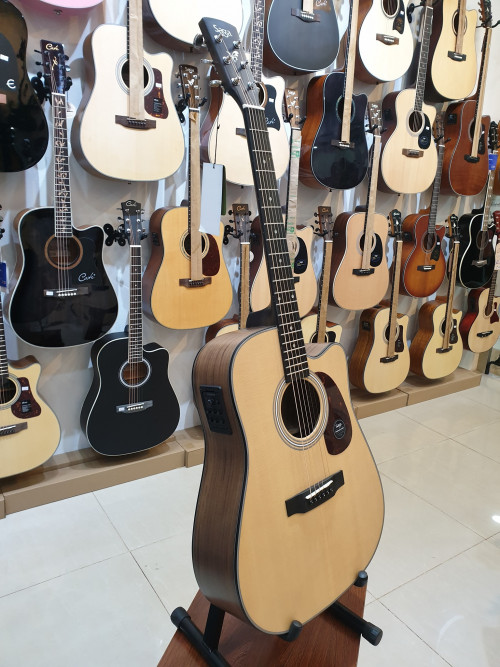 Used Music Instruments for Sale in Xaysetha Vientiane Capital ID 67237