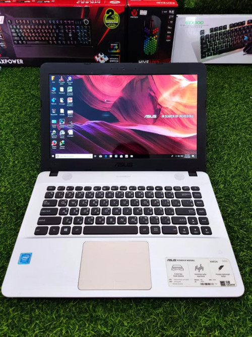 ມືສອງ ຄອມພິວເຕີ ແລະ ໂນດ ບຸກ ສຳລັບຂາຍ ໃນ ຫາດຊາຍຟອງ ນະຄອນຫຼວງວຽງຈັນ ID 67986