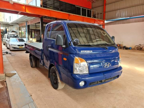 ມືສອງ Hyundai Porter II ສຳລັບຂາຍໃນ ສີໂຄດຕະບອງ ນະຄອນຫຼວງວຽງຈັນ ID 74938
