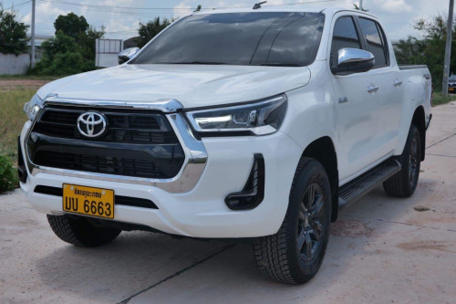 Used Toyota HILUX REVO for Sale in Sisattanak Vientiane Capital ID 75945