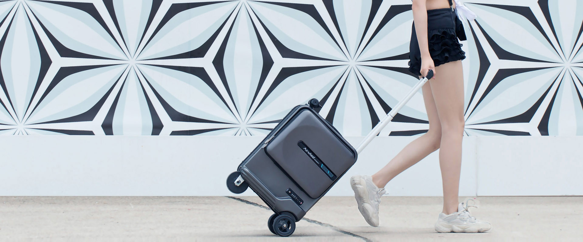 Airwheel SE3 Mini T Smart Riding Electric Motor Suitcase 20″ - Mega ...