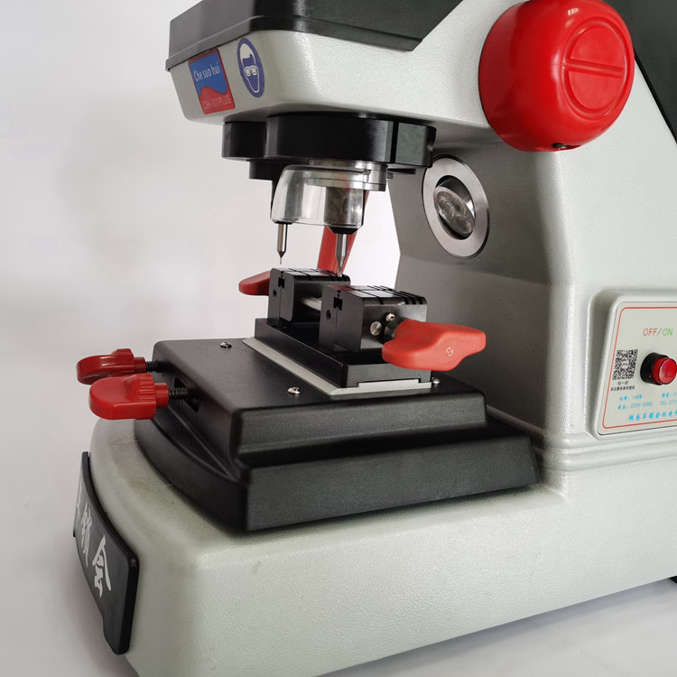 Che Suo Hui CSH-001 Integrated Key Cutting Machine - Pepper Spray ...