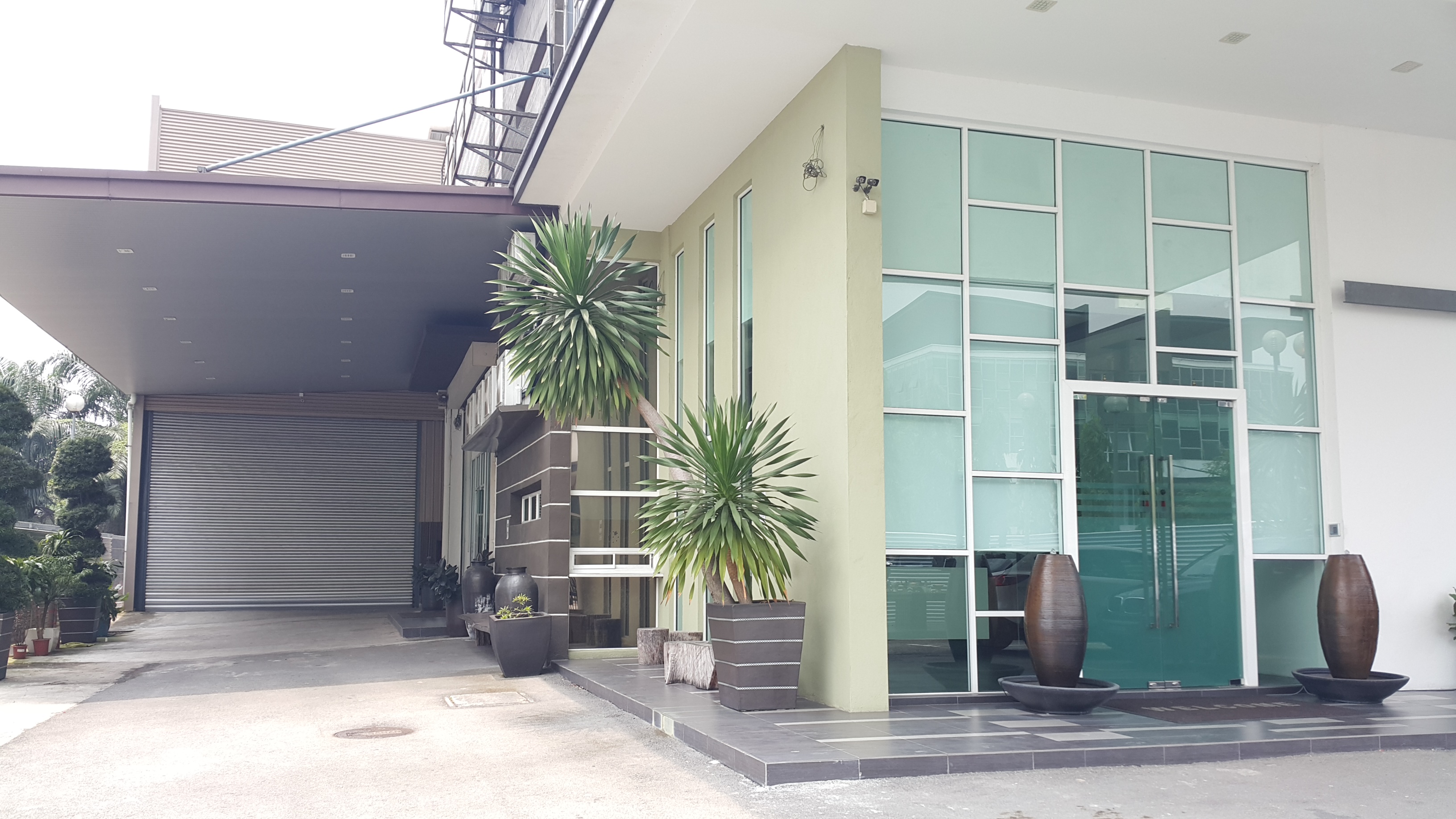 3-Storey Semi-Detached Factory for Sale